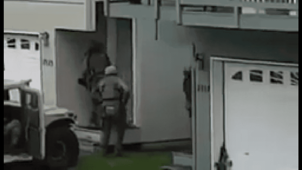 WATCH: FBI Alaska SWAT Team's massive breach fail | American Military News