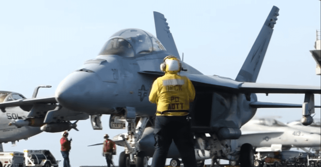 (VIDEO) A tribute to the longest serving US Navy supercarrier ...