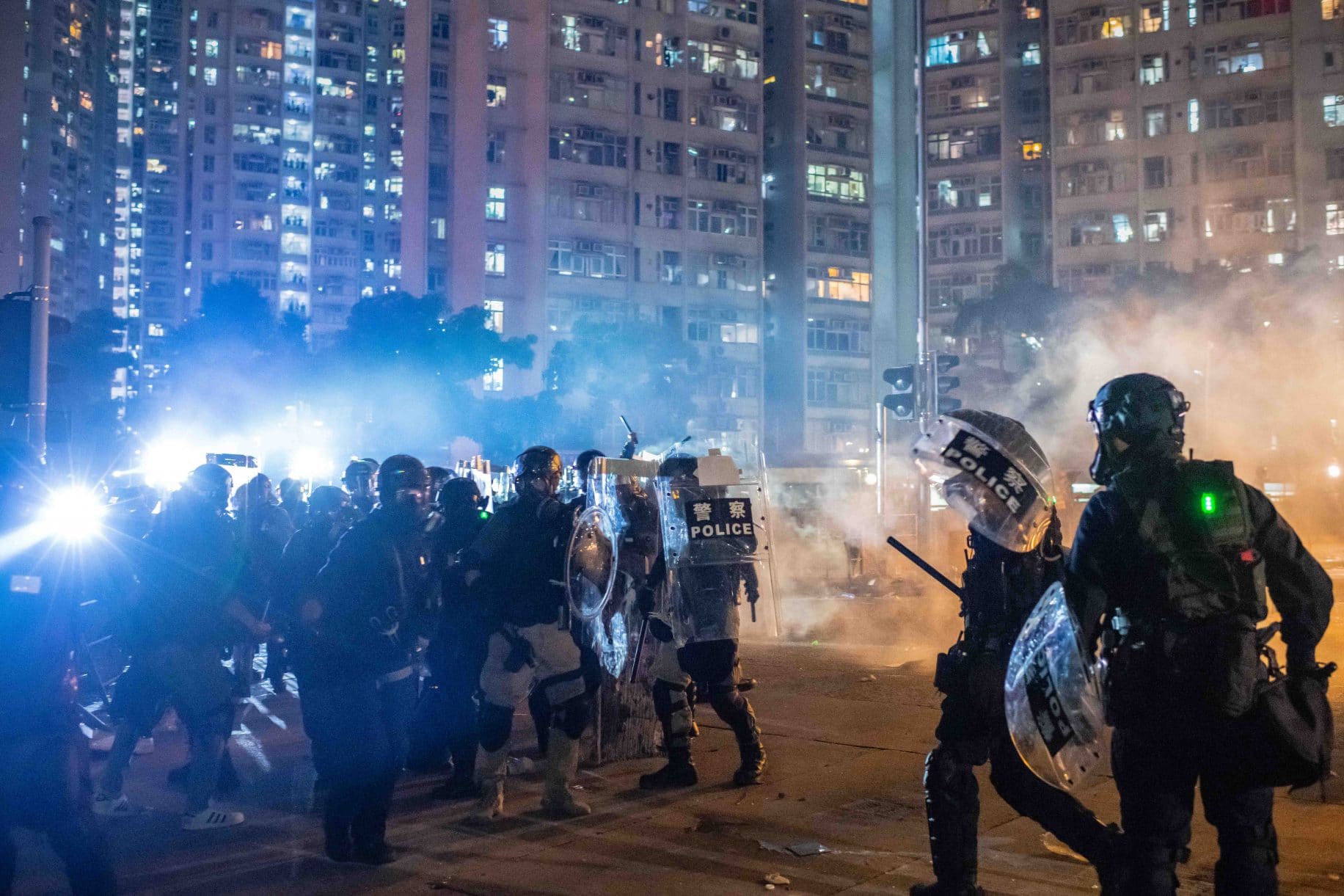 Videos: Riot police fire pepper balls at Hong Kong protesters ...