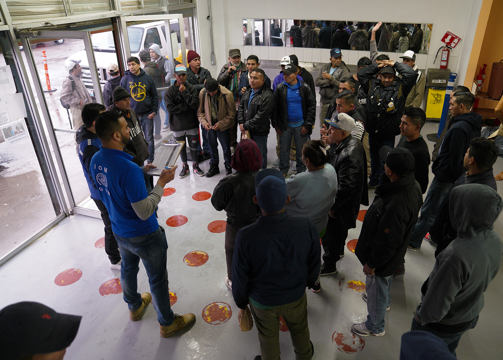 ICE wants to transport 225,000 immigrants across US | American Military ...