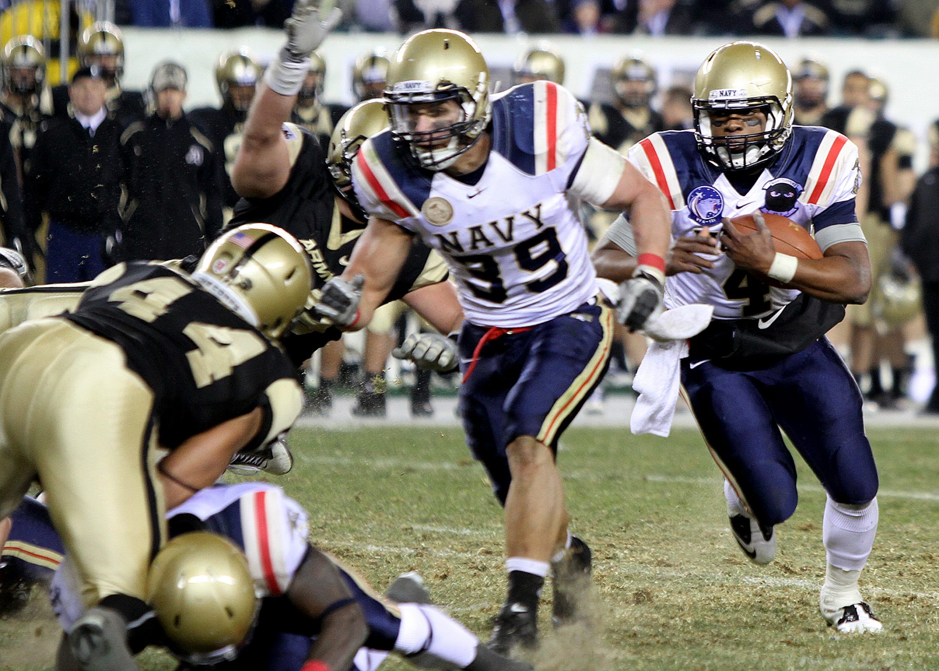 Trump attending Army-Navy football game - 10th sitting President to do ...