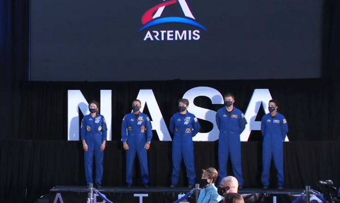 Video Nasa Names 18 Astronauts To Train For Moon Missions American