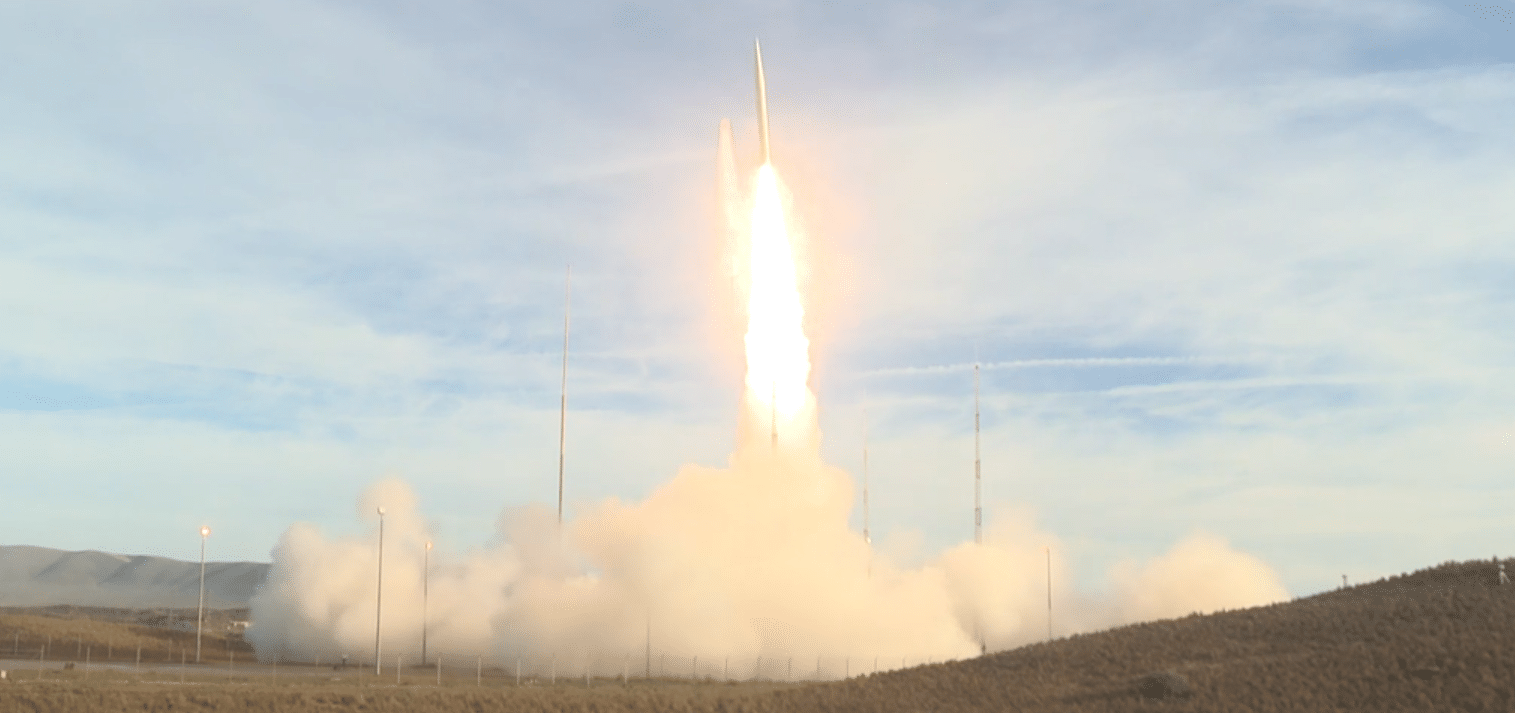 VIDEO: US tests first ballistic missile since INF Treaty expired ...