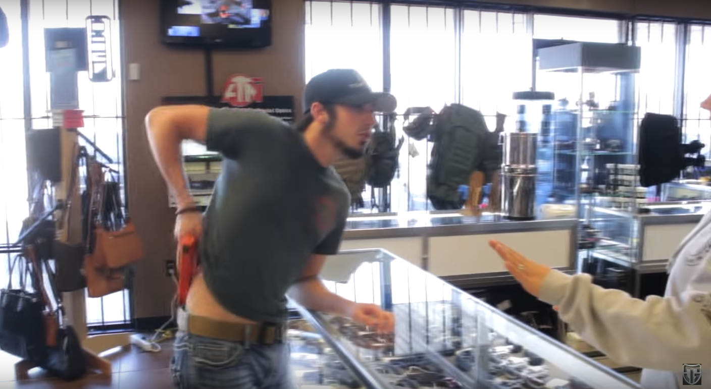 Watch the do's & don'ts of visiting a gun shop | American Military News