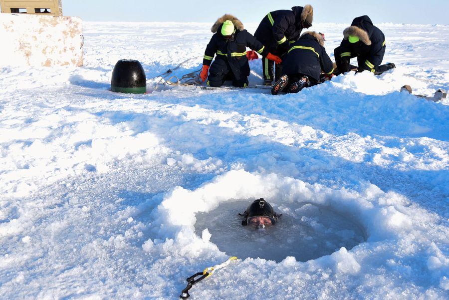 Fast-attack subs practice firing torpedoes beneath Arctic ice ...