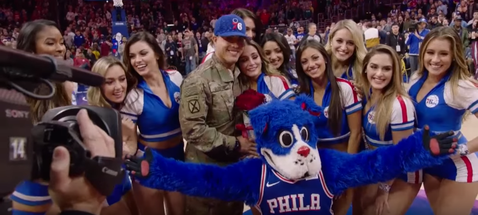 Watch this soldier surprise his 76ers dancer girlfriend at NBA game ...